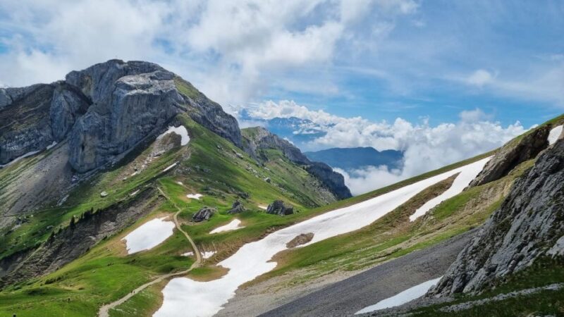 Luzern: Guided Hidden Mount Pilatus Hike - The Hike Experience