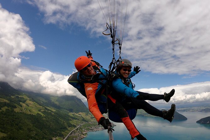 Luzern / Lucerne Professional Paragliding Tandem Flights - Exhilarating Views From the Air