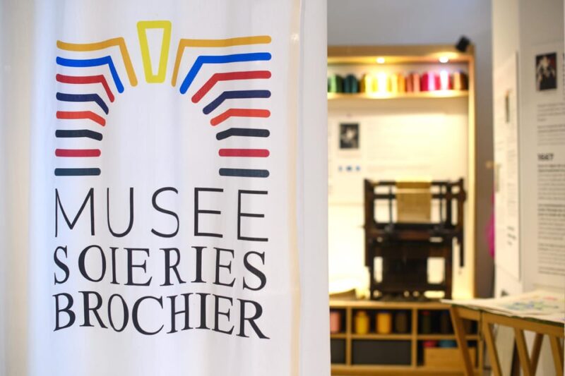 Lyon: Brochier Silk Museum Guided Tour in French - Innovations in Silk Production