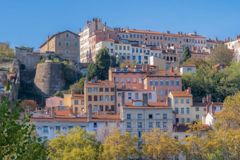 Lyon: Croix-Rousse Smartphone Audio Walking Tour - Exploring the Croix-Rousse Neighborhood
