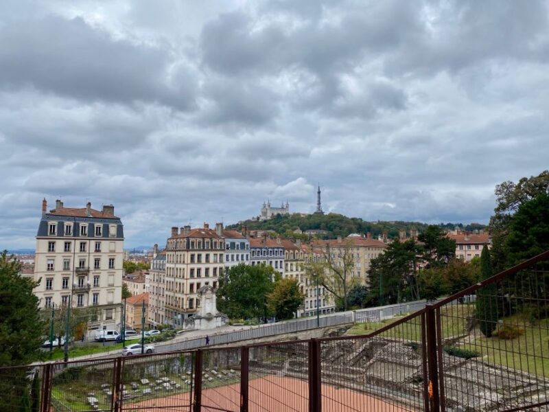 Lyon: Croix-Rousse Smartphone Audio Walking Tour - Architectural Highlights
