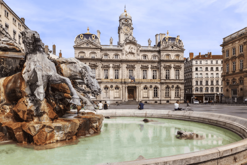 Lyon: Guided tour of Lyon - Who Should Consider This Tour?