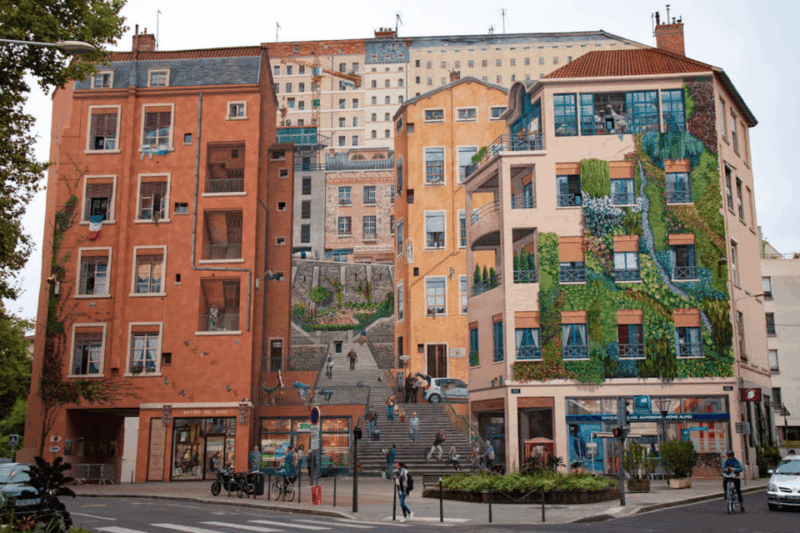 Lyon: Guided tour of the Croix-Rousse - Who Will Love This Tour?