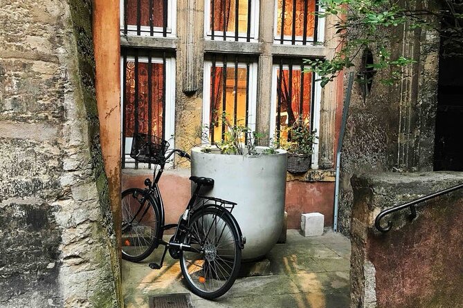 Lyon Highlights & Secrets Walking Guided Tour (small group) including Funicular - Who Will Love This Tour?