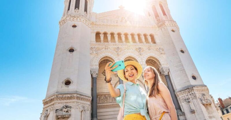 Lyon Old Town Highlights and History Private Walking Tour - Key Points