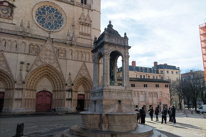 Lyon Private Guided Tour with a professional tour guide - Key Points