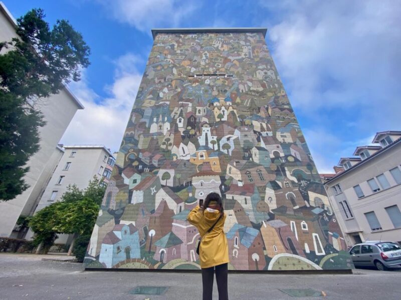 Lyon: Street Art Audio-Guided Walking Tour - Tour Features