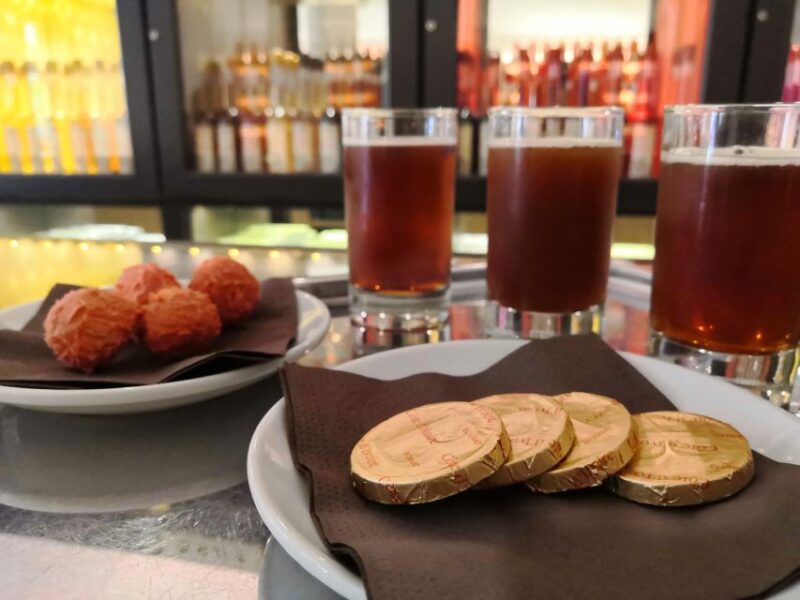 Lyon: Vieux Lyon Food Tasting Walking Tour - Why This Tour Works