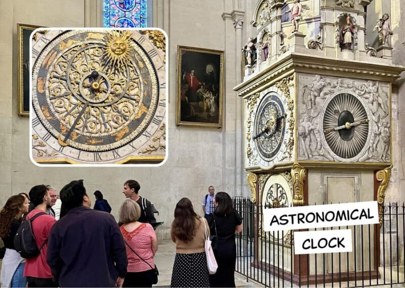 Lyons History and Must-Sees With a Lyonnais! (English Tour) - Exploring Place Des Célestins