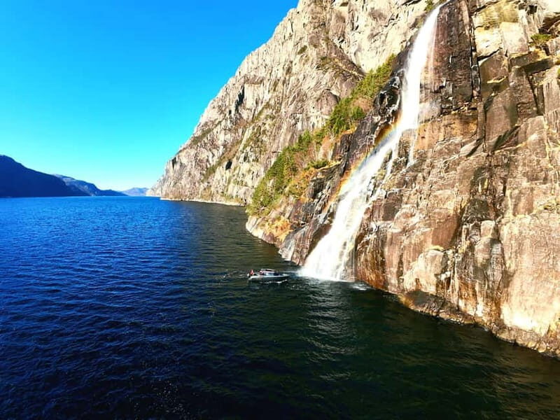Lysefjord (Stavanger): Boattrip to Preikestolen from Forsand - An In-Depth Look at the Lysefjord Boat Trip