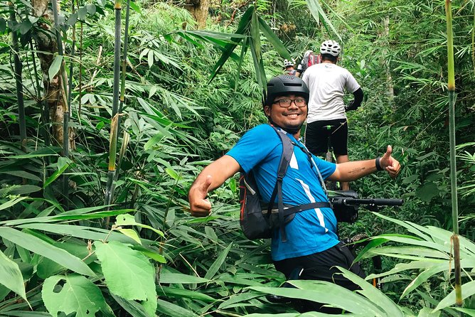 Ma Da Jungle Cycling Adventure - Wildlife and Vegetation Highlights