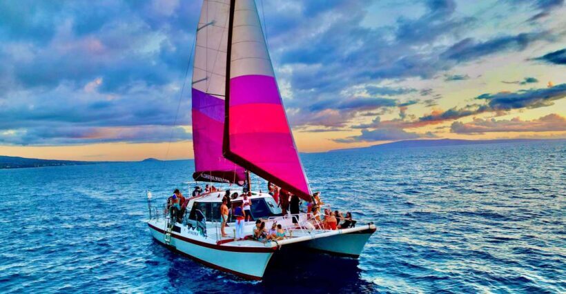 Maalaea Harbor: Sunset Sail on a Charming Hawaiin Catamaran - An In-Depth Look at the Experience