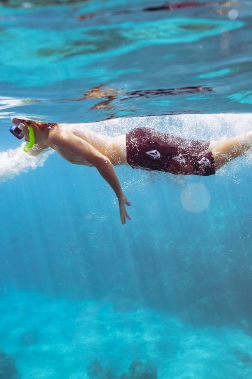 Maalaea: West Maui Snorkeling & Sailing Day Trip with Lunch - The Crew: Knowledgeable and Friendly