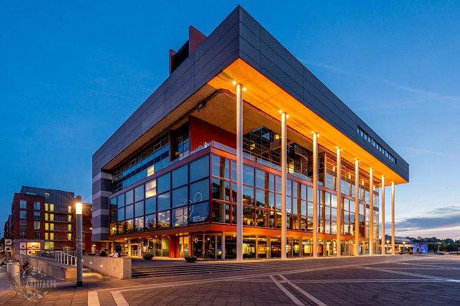 Maastricht Experience with a Local Photographer - Key Points