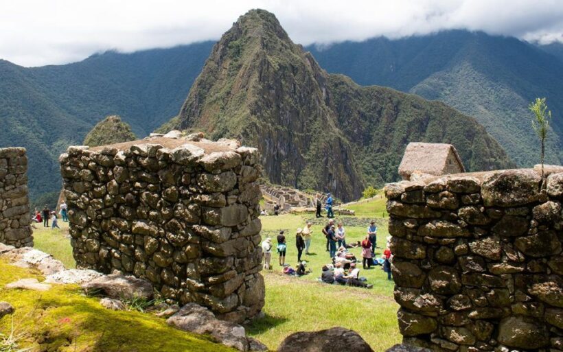 Machu Picchu: 1-day tour by Vistadome Observatory train - Arrival in Aguas Calientes and the Ascent to Machu Picchu