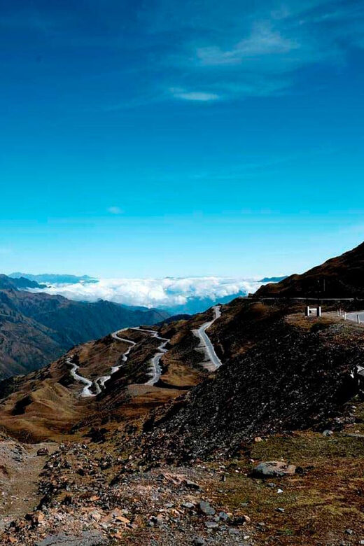 Machu Picchu 2 Days / 1 Night (By Bus) - The Journey Begins: From Cusco to Hidroeléctrica