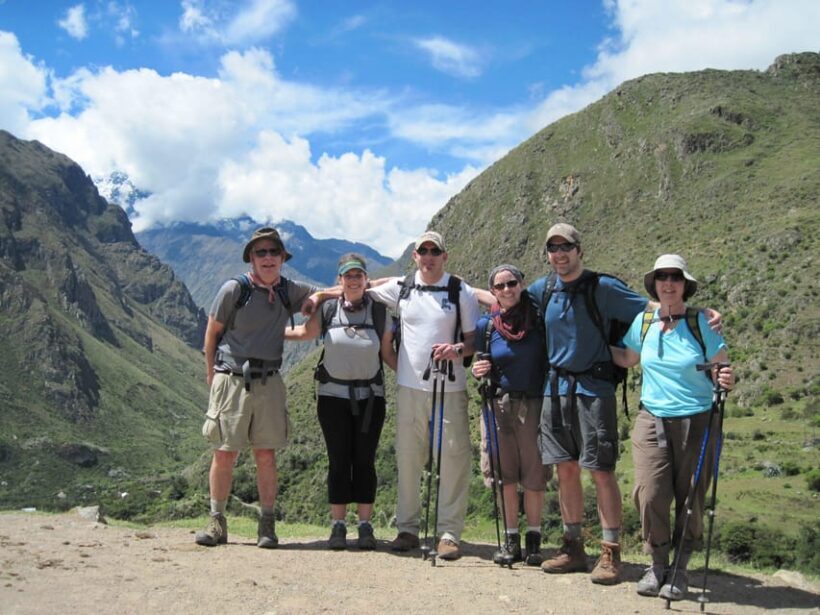Machu Picchu 2 days + hiking - Transportation and Group Size