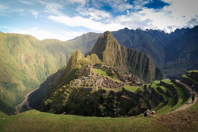 Machu Picchu Full Day Tour From Cusco(Small Groups ) - Exploring Machu Picchu