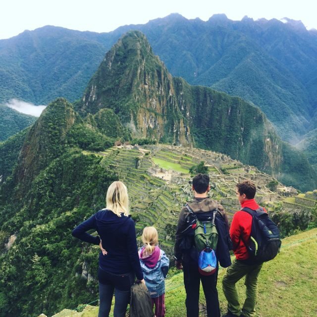 Machu Picchu: Private Tour Guide Service - Experience the Magic of Machu Picchu with a Private Guide