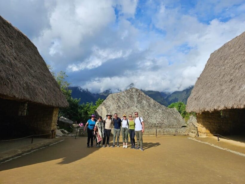 Machupicchu full day tour with Entrance to Circuit 3 or 4 - Inside Machu Picchu: What You Can Expect
