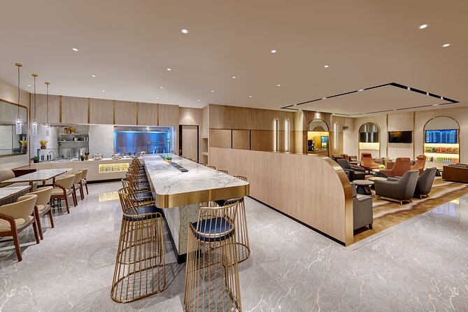 Mactan Cebu International Airport Plaza Premium Lounge - Key Points