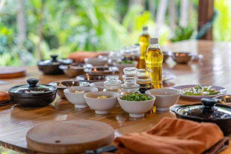 Mad Monkey Hoi An Cooking Class & Bamboo Boats - Key Points