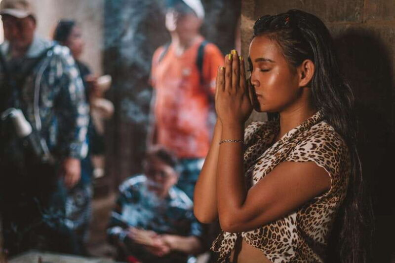 Mad Monkey Siem Reap Sunrise Angkor Wat Temple Tour - Key Points