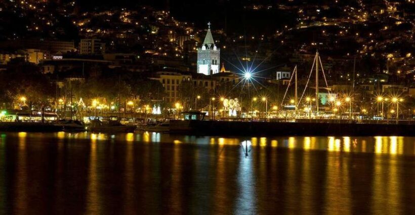 Madeira by Night with Traditional Dinner - The Experience in Detail