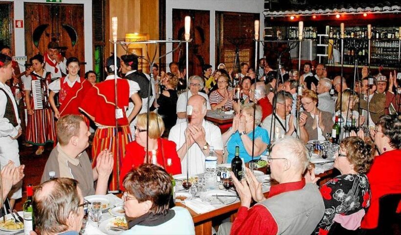 Madeira by Night with Traditional Dinner - The Viewpoint: Funchal at Night