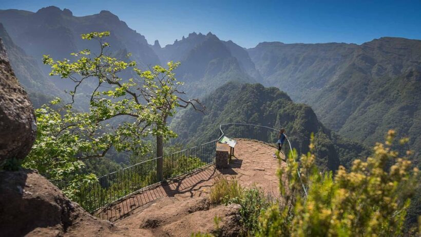 Madeira Funchal:East Tour Pico Arieiro & Santana&Laurissilva - FAQs