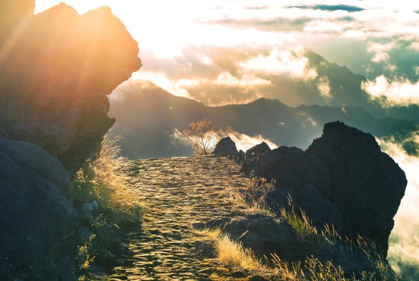 Madeira: Heavenly Sunset Pico do Arieiro with Snacks & Wine - Key Points