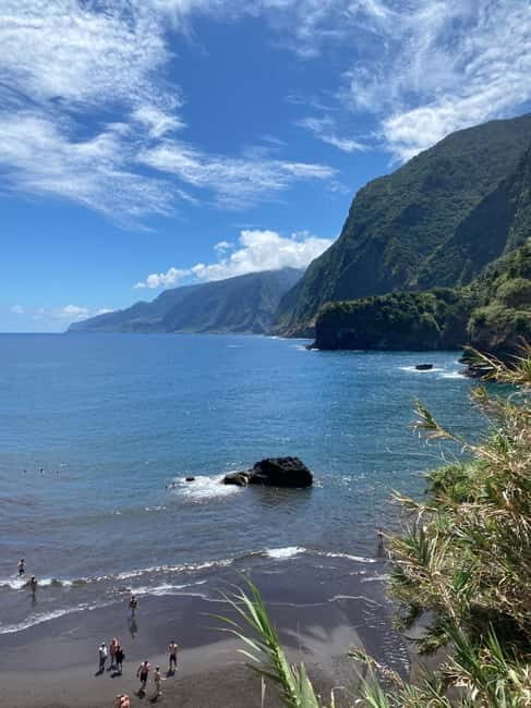 Madeira Jeep Safari Tour with Fanal Forest and Natural Pools - Discovering Madeira’s Hidden Gems
