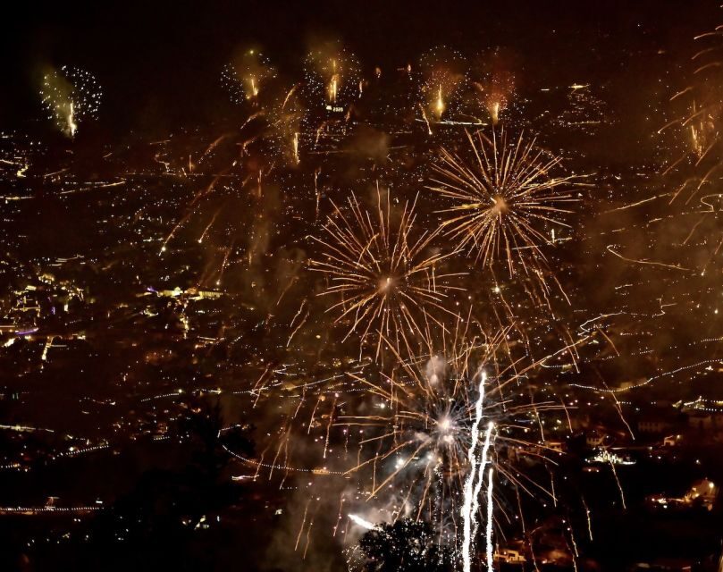 Madeira: New Years Eve Fireworks Catamaran Cruise - An In-Depth Look at the Madeira New Year’s Eve Catamaran Cruise