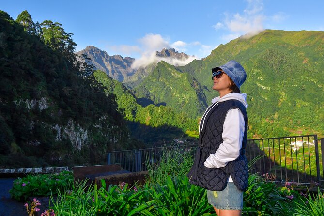 Madeira Private Bespoke Exclusive Grand Tour | Premium Quality - Transportation and Meeting Details