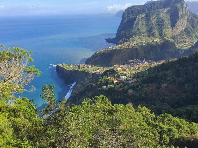 Madeira: Santana; Discover the enchanting East: Duration 7,5h - The Sum Up