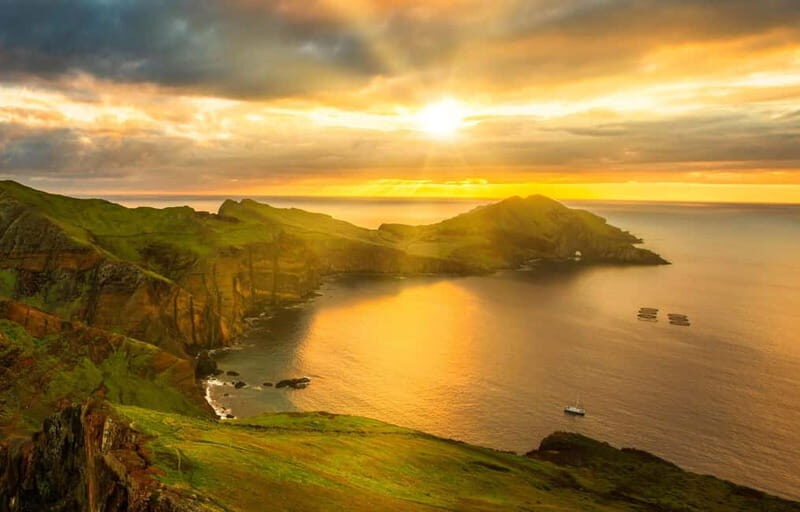 Madeira: Sunrise Experience and Hike with Guide & Pickup - Key Points