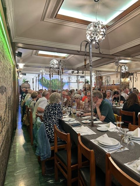 Madeira:TypicalShowFolklore Evening.included.Dinner transpt - What makes this tour stand out?