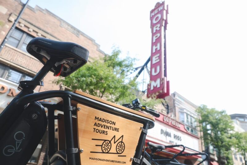 Madison Wisconsin: Guided Downtown eBike Tour - Discovering Madison on Two Wheels