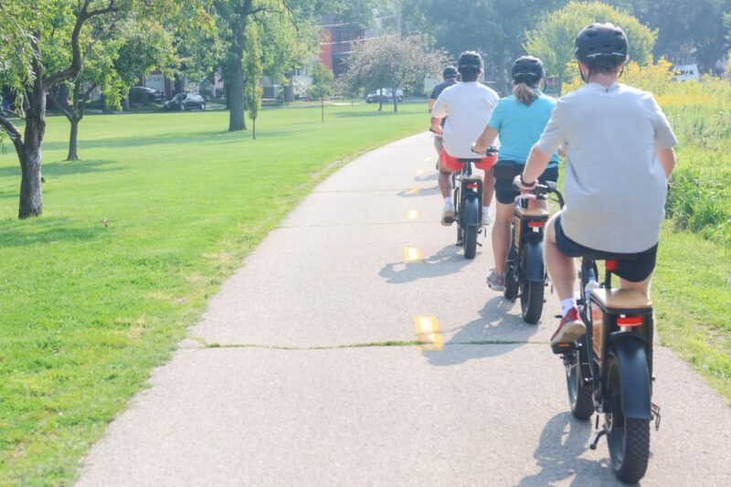 Madison Wisconsin: Guided Downtown eBike Tour - What’s included and what’s not?