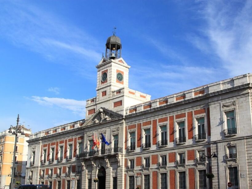 Madrid: 2-Hour City Highlights Guided Walking Tour - How the Tour Feels in Practice