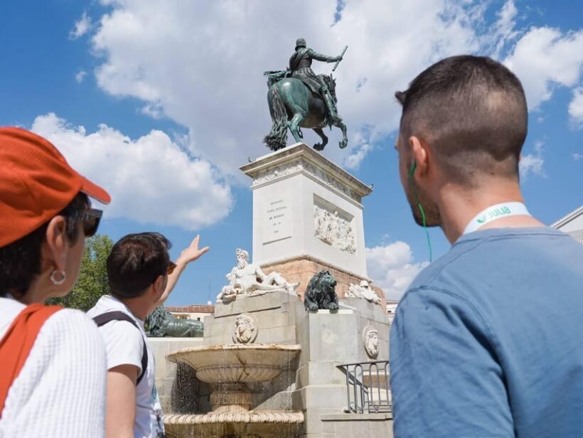 Madrid: 4-Hour Bus Tour with Royal Palace Admission - Authentic Experiences and Review Insights