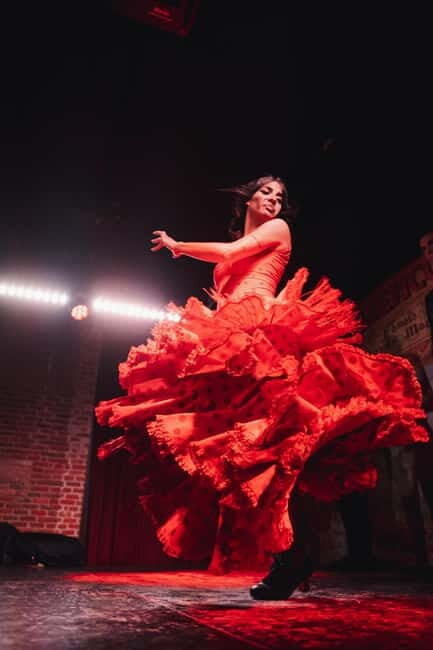 Madrid: Authentic Flamenco at Flamenco de Leones with drink - Exploring the Flamenco Experience in Madrid