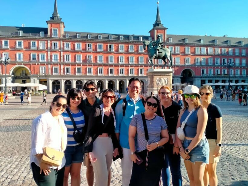 Madrid: Authentic Tapas Evening Tour with a side of History - FAQs