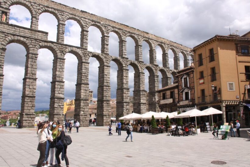 Madrid: Avila and Segovia Day Trip with Tickets to Monuments - Who Should Consider This Tour?