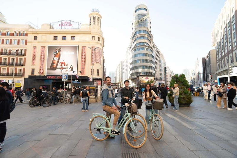 Madrid by bike + PhotoShooting - Who Will Love This Tour?