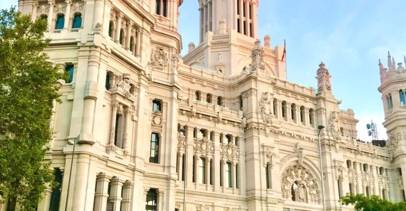 Madrid: Capture the most Photogenic Spots with a Local - Thourough Breakdown of the Itinerary