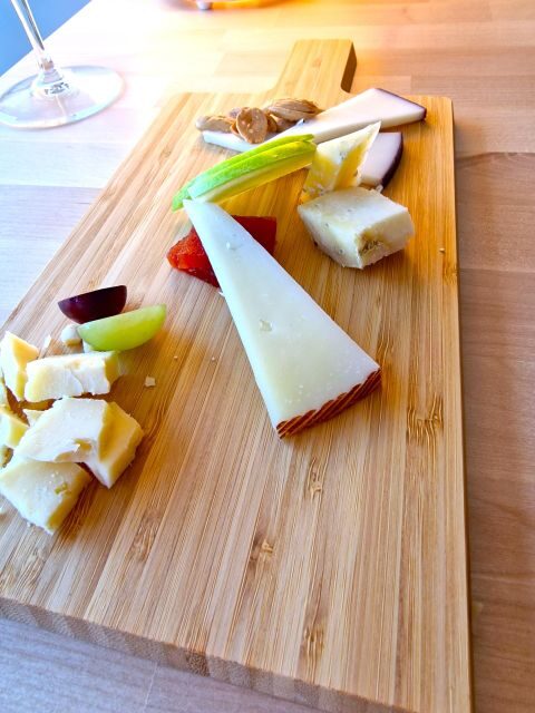 Madrid: cheese tasting with wine pairing. - The Sum Up