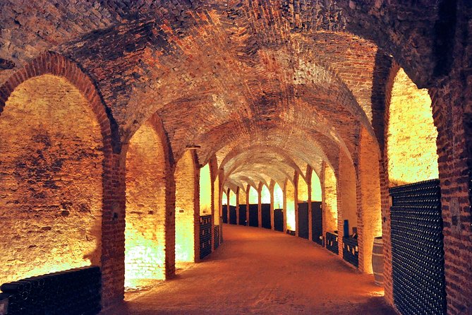 Madrid Countryside Wineries Guided Tour with Wine Tasting - Authenticity & Cultural Connection