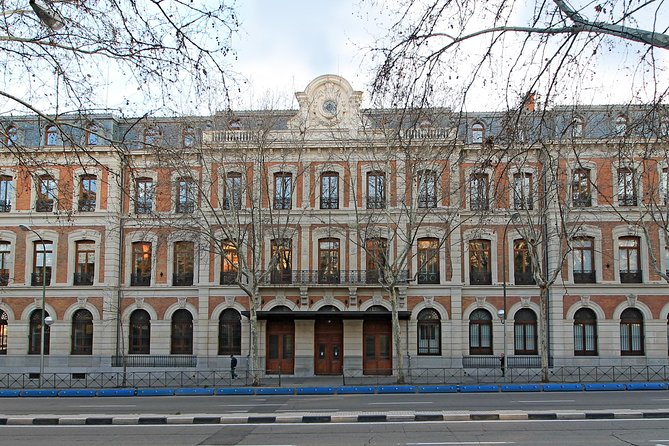 Madrid Customizable Private Tour With Hotel Pick up - Accessibility and Safety