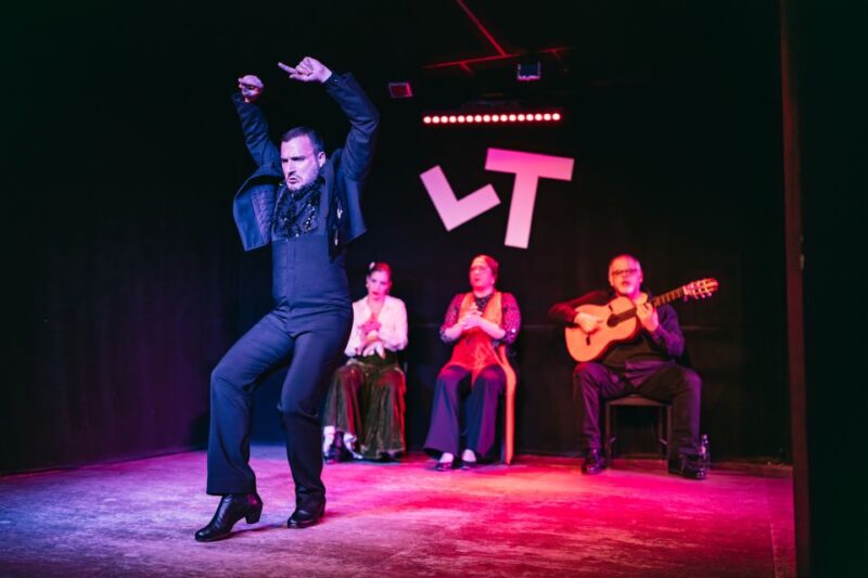 Madrid: Flamenco Show at Tablao "Las Tablas" with Drink - Food and Drink Options